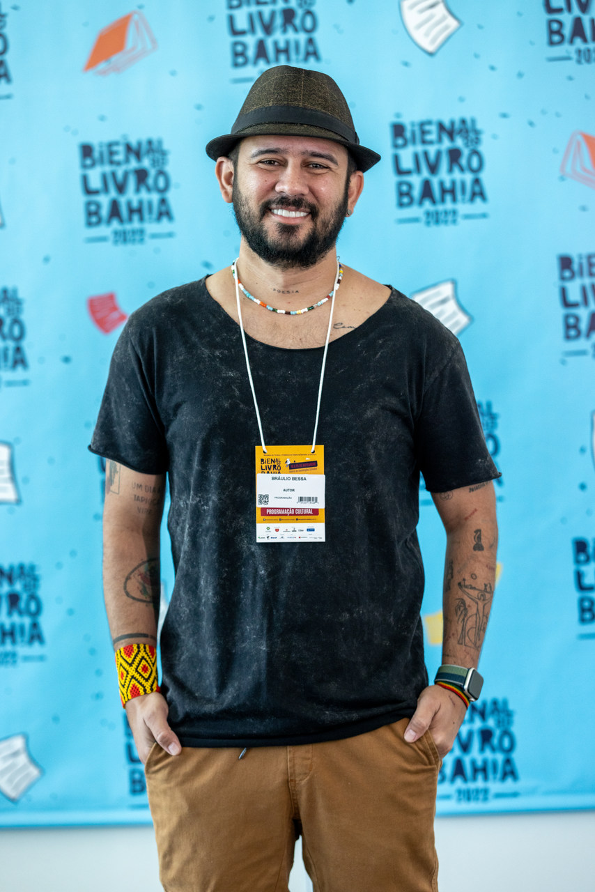 Bráulio Bessa, Allan Dias e Ryane Leão emocionaram o público na Bienal ...