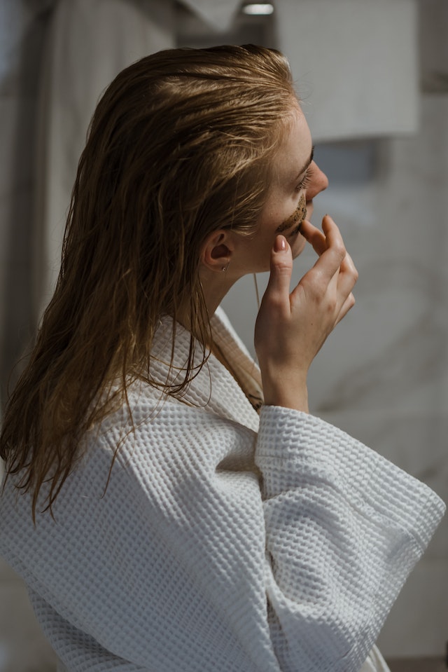 7 dicas para ser uma pessoa cheirosa e perfumada durante todo o dia ...