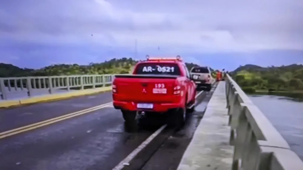 Comandante do Corpo de Bombeiros da Bahia, diz que as buscas pelo corpo ...