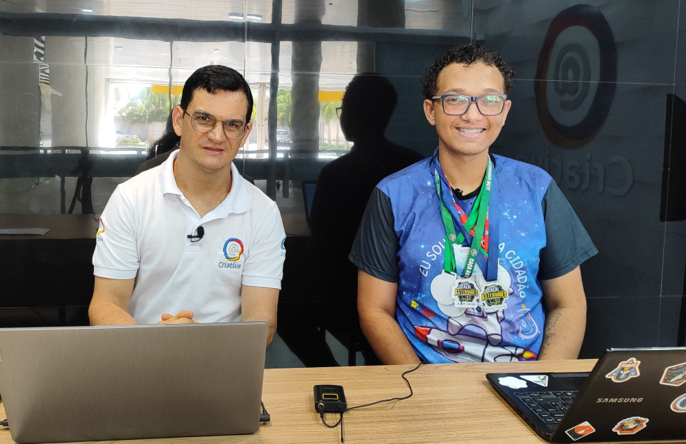 Estudante do CETEP Vale do Jiquiriçá, Lucas Antônio, fala em entrevista ...