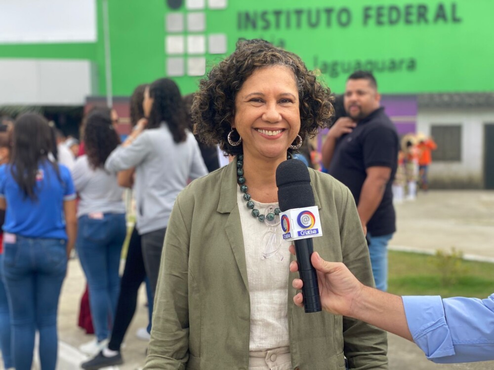 Magnífica Reitora do IFBA, Luiz Mota fala da importância da inauguração ...